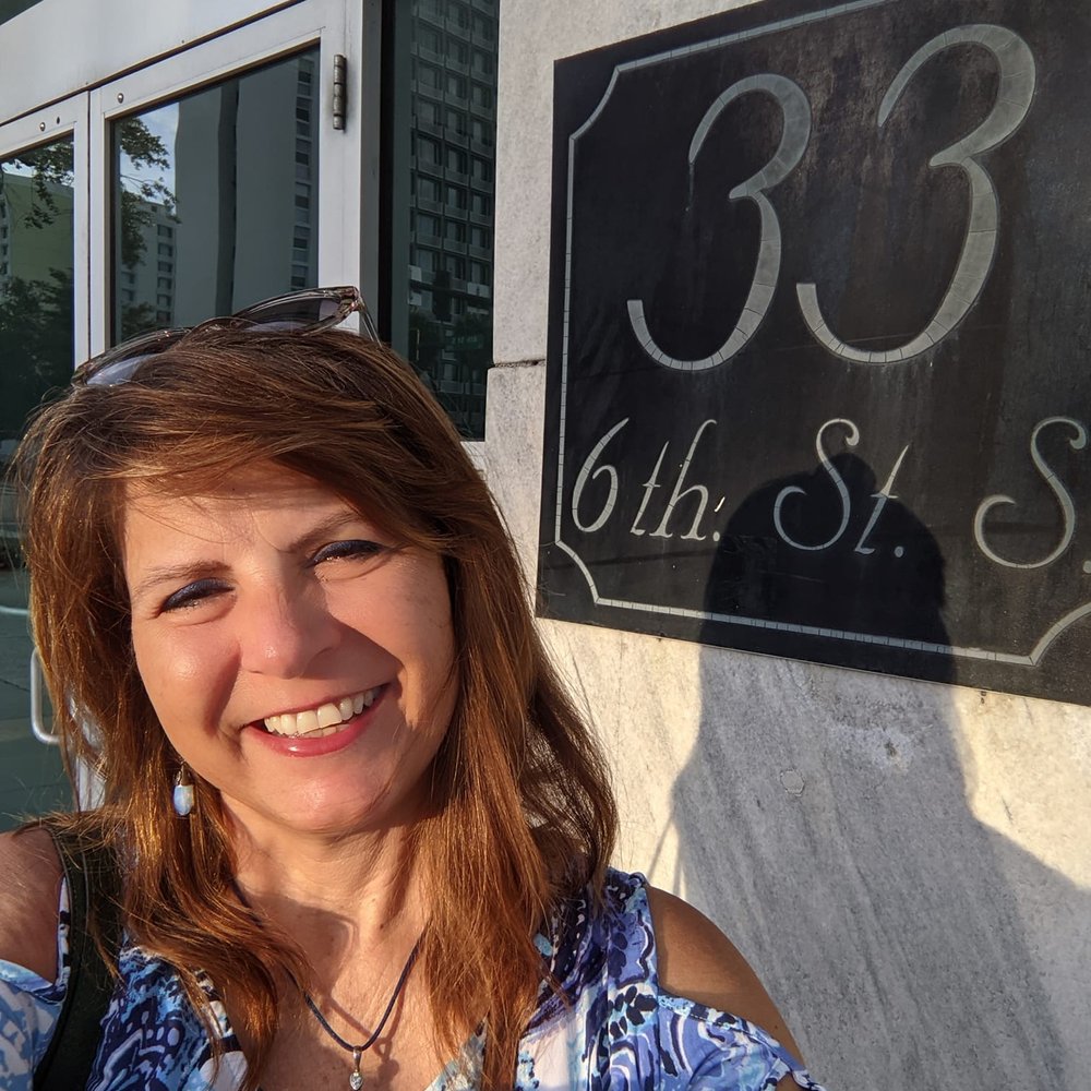 Kelly Bonn's Instagram, Twitter & Facebook on IDCrawl