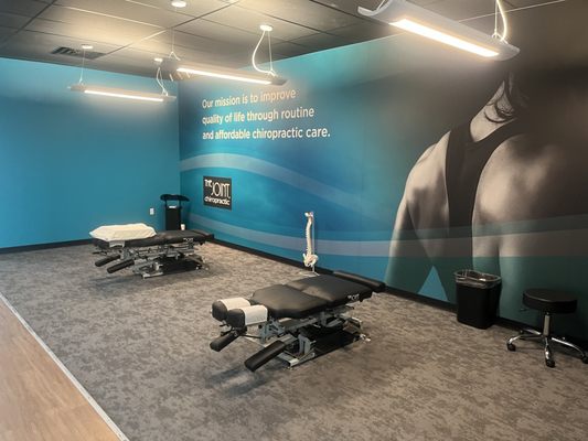 THE JOINT CHIROPRACTIC - Updated September 2025 - 29 Photos - 12408 NW ...