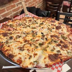 VILLAGE INN PIZZA - Updated February 2025 - 2455 Central Ave, Billings ...