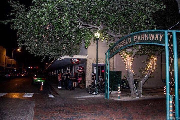 ON THE ROCKS TAVERN - Updated December 2025 - 12 Photos - 1002 Iturbide ...