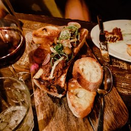 MATEO - Updated August 2025 - 1071 Photos & 838 Reviews - 109 W Chapel ...