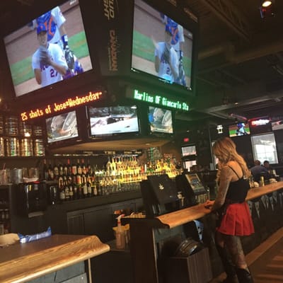 The Canadian Brewhouse - 27 Photos & 17 Reviews - Canadian (New ...