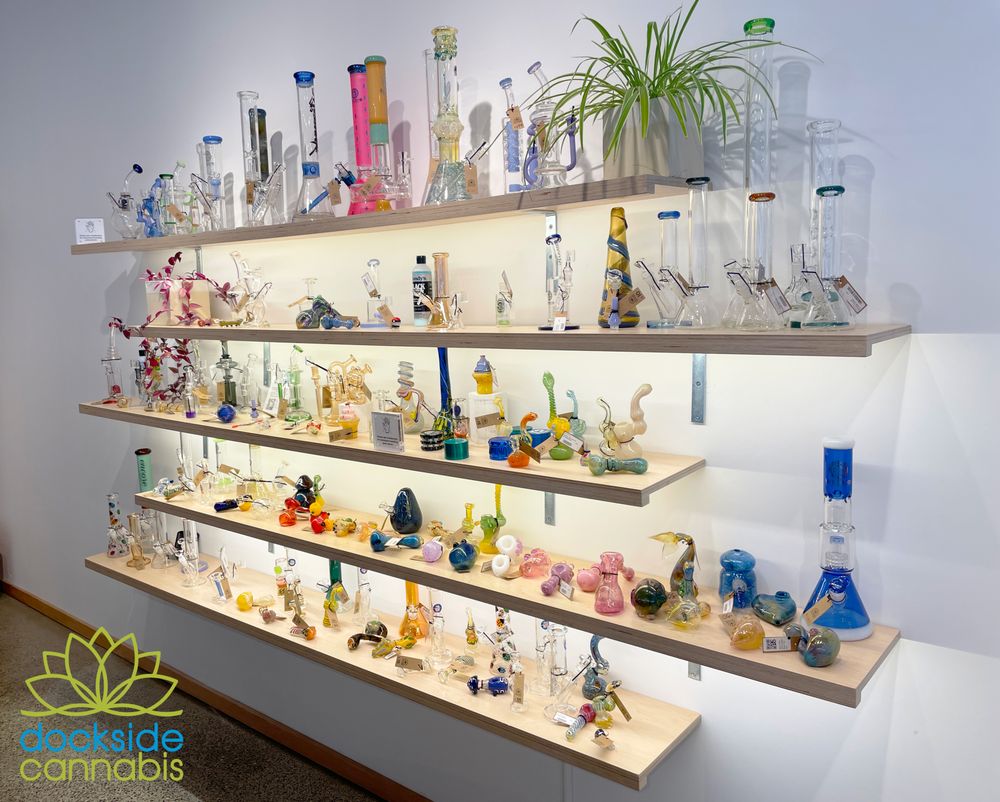 DOCKSIDE CANNABIS - SODO - Updated December 2025 - 88 Photos & 96 ...
