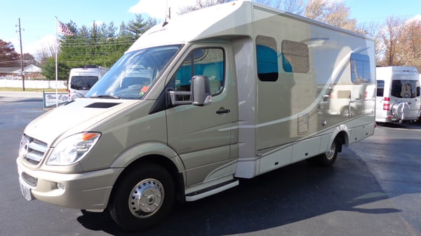 VAN CITY RV - ST. LOUIS - Updated December 2025 - 18 Photos & 10 ...