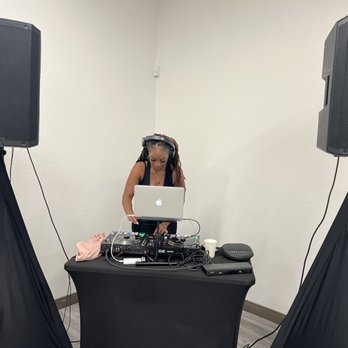 DJ KELLY J - Updated December 2025 - 35 Photos - Las Vegas, Nevada ...