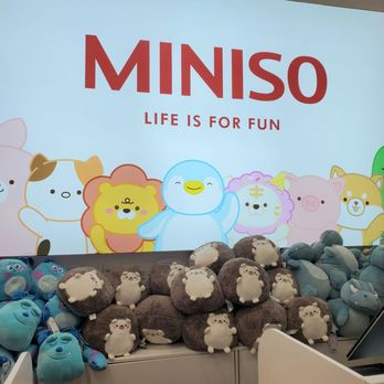 MINISO - Updated October 2025 - 25 Photos - 459 Brandon Town Center Dr ...