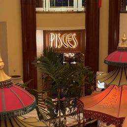 PISCES BAR & SEAFARE - Updated January 2026 - 361 Photos & 96 Reviews ...