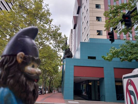 PORTLANDIA - Updated August 2025 - 77 Photos & 32 Reviews - 1120 SW 5th ...