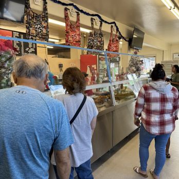 HILO LUNCH SHOP - Updated December 2025 - 324 Photos & 212 Reviews ...