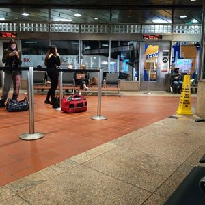 SOUTH STATION BUS TERMINAL - 36 Photos & 98 Reviews - 700 Atlantic Ave ...