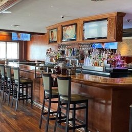 COLLETTI’S - Updated July 2025 - 253 Photos & 376 Reviews - 5707 N ...