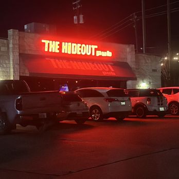 HIDEOUT PUB - Updated August 2024 - 110 Photos & 371 Reviews - 12164 N ...