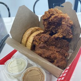 LEGEND HOT CHICKEN - Updated October 2025 - 211 Photos & 201 Reviews ...