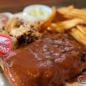 HOOPS SPORTS BAR & GRILL - Updated June 2025 - 52 Photos & 175 Reviews ...