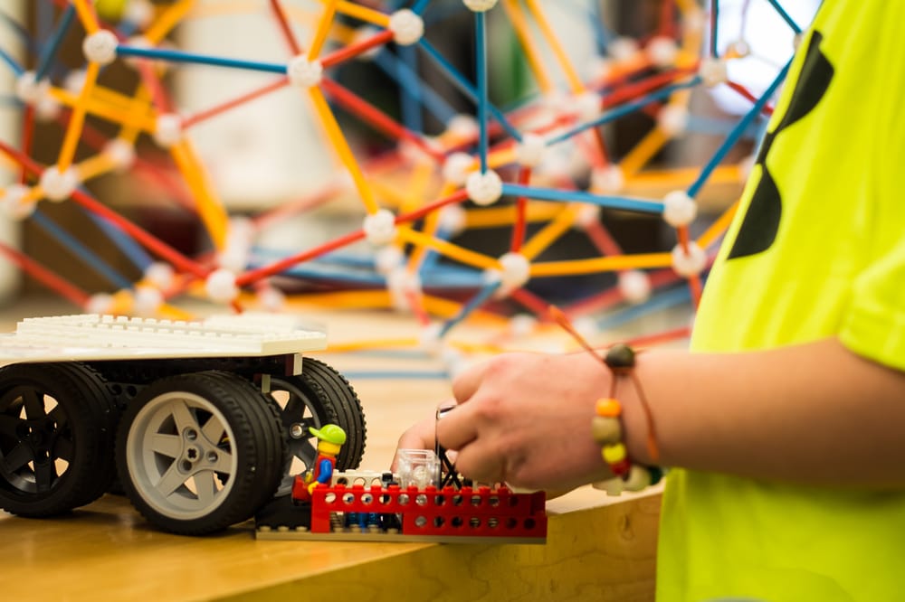 EINSTEIN’S WORKSHOP - 16 Photos & 14 Reviews - 25 Adams St, Burlington ...