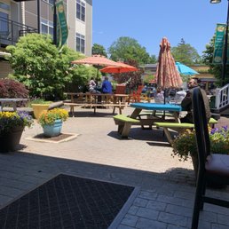 GLOBE MARKET - Updated December 2024 - 144 Photos & 158 Reviews - 762 ...