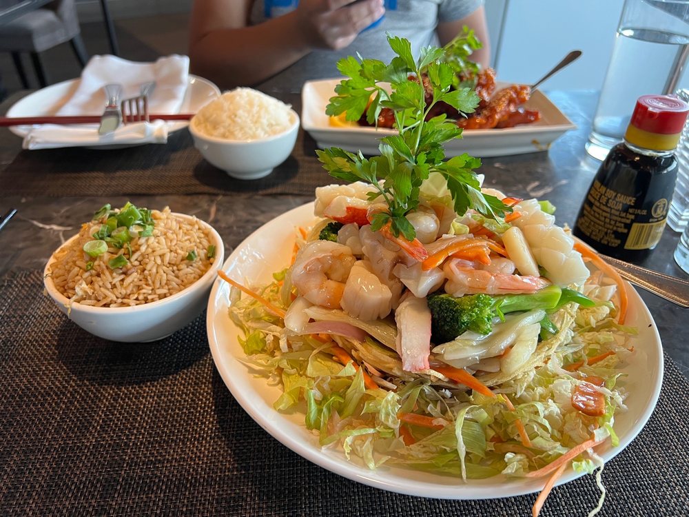 NIJI SUSHI BAR & RESTAURANT - Updated January 2026 - 45 Photos & 24 ...