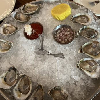GREEN POINT SEAFOOD & OYSTER BAR - Updated December 2024 - 152 Photos ...