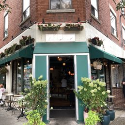 MILOU - Updated December 2025 - 139 Photos & 49 Reviews - 1375 Dundas ...