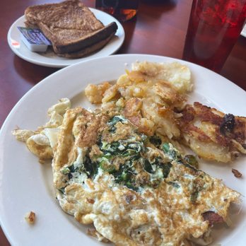 WALLINGTON DINER - Updated December 2025 - 144 Photos & 57 Reviews ...