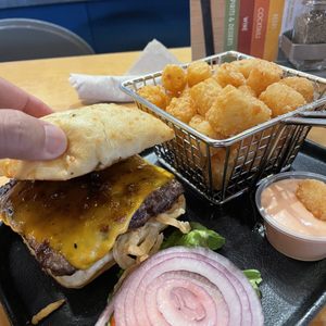 SQUATTERS PUB BREWERY - 1008 Photos & 1317 Reviews - 147 W Broadway ...