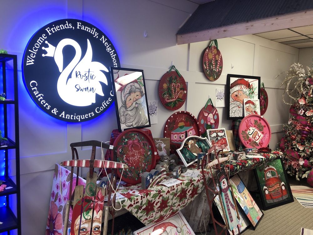 RUSTIC SWAN - Updated December 2025 - 12 Photos - 423 S Ankeny Blvd ...