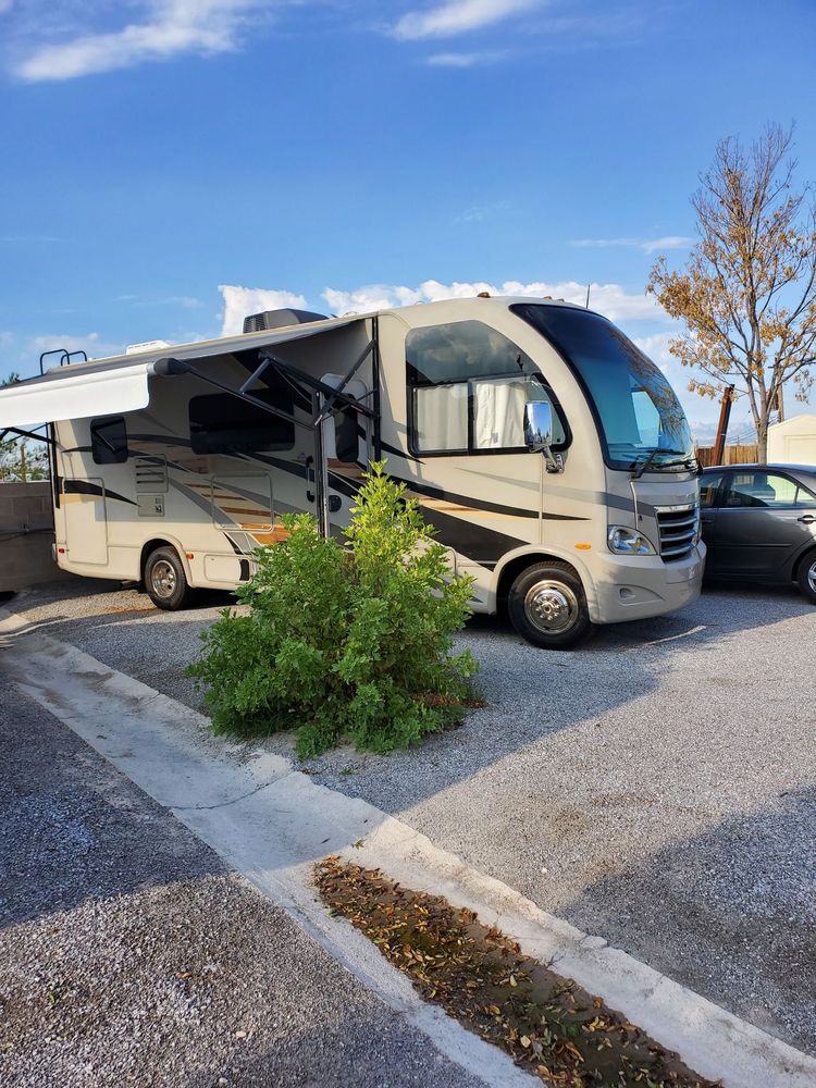 BLUE COMPASS RV - Updated December 2025 - 37 Photos & 194 Reviews ...