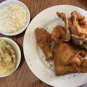 TOUSEY HOUSE TAVERN - Updated March 2025 - 280 Photos & 334 Reviews ...