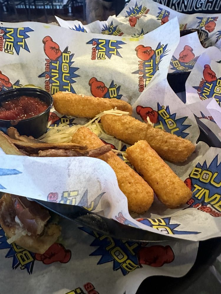 BOUT TIME PUB & GRUB - Updated November 2025 - 112 Photos & 165 Reviews ...