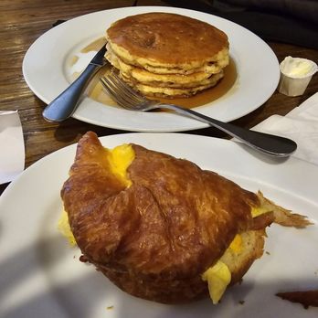 RUTHERFORD PANCAKE HOUSE - Updated January 2025 - 697 Photos & 696 ...