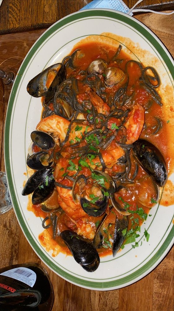 IL BRIGANTE - 340 Photos & 446 Reviews - Italian - 214 Front St, New ...