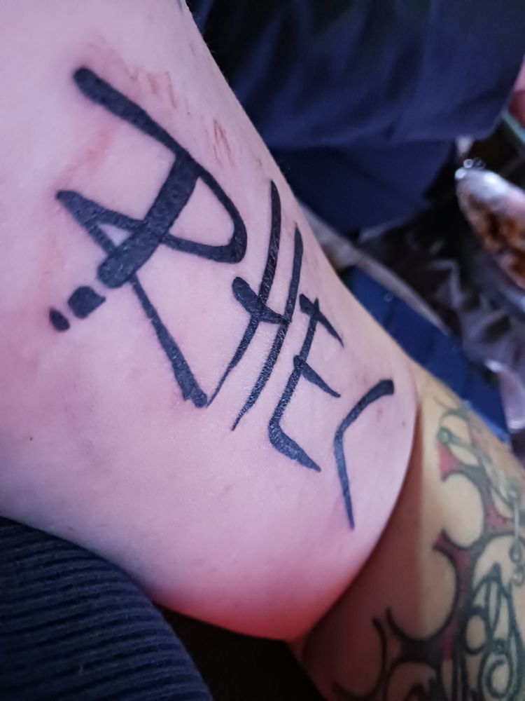 CLEAN LINE TATTOOS - Updated December 2025 - 1406 US 31 W Bypass ...