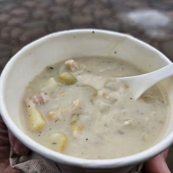 SAM’S CHOWDERMOBILE - Updated January 2026 - 259 Photos & 170 Reviews ...