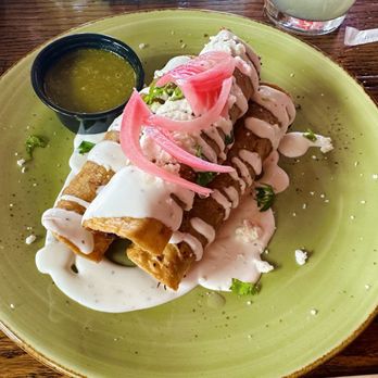 ZOCALO - Updated May 2025 - 538 Photos & 577 Reviews - 187 10th St NE ...