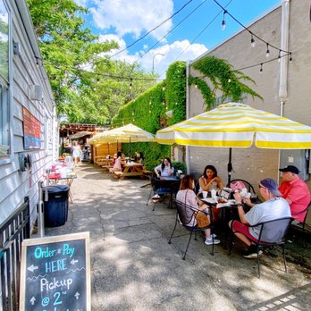 ATLAS CHICKEN SHACK - GENEVA - Updated May 2024 - 74 Photos & 189 ...