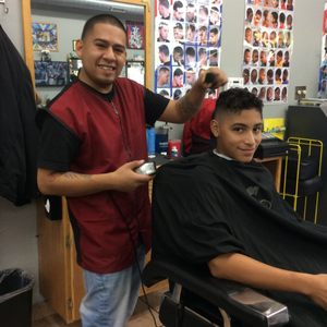 VICTOR’S BARBER SHOP & BEAUTY SALON - 26 Photos & 41 Reviews - Barbers ...