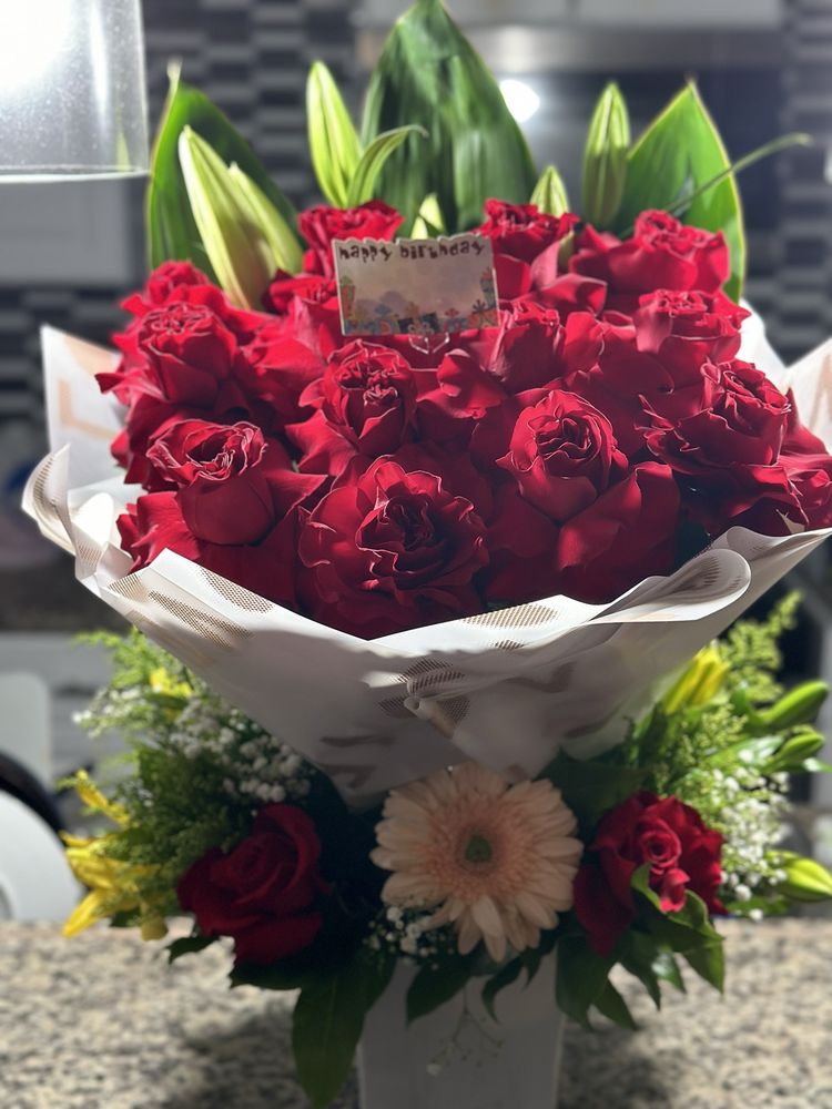 MJ FLOWERS - Updated June 2026 - 6620 Gage Ave, Bell Gardens ...