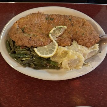 BONGE’S TAVERN - Updated April 2024 - 293 Photos & 208 Reviews - 9830 W ...