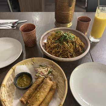 CALGARY MOMO HOUSE - Updated May 2024 - 57 Photos & 38 Reviews - 2150 ...