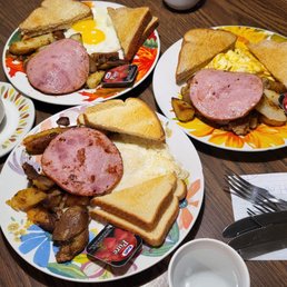 BON’S OFF BROADWAY - Updated January 2026 - 393 Photos & 285 Reviews ...