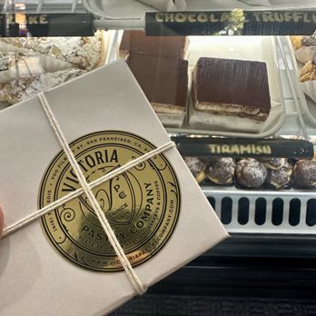 VICTORIA PASTRY - Updated December 2025 - 927 Photos & 778 Reviews ...