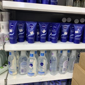 LOT-LESS - Updated December 2025 - 132 Photos & 95 Reviews - 95 Fulton ...