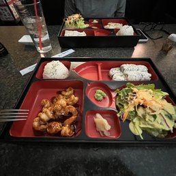 SUSHIYA - Updated December 2025 - 270 Photos & 351 Reviews - 1306 Elm ...