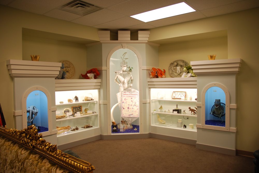 DR. ZAK’S TOOTH FAIRY CASTLE - 2730 McFarland Rd, Rockford, Illinois ...