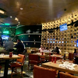 MONEYLINE PIZZA & BAR - Updated September 2025 - 1354 Photos & 1028 ...