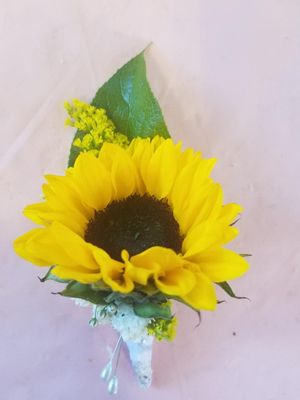 MARIA’S FLORAL SHOP - Updated 05/2025 - 34 Photos - 4803 E Hwy 199 ...