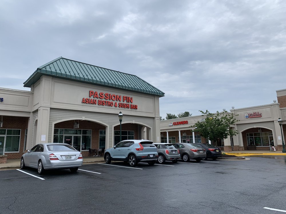 SUMNER PLACE - Updated December 2025 - 4701 Sangamore Rd, Bethesda ...