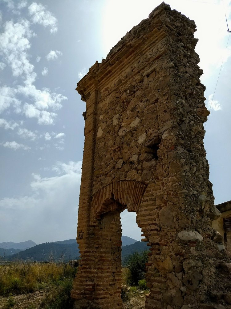 CASTILLO SANTA ANA - Updated July 2025 - Antonio Maura, Oliva, Valencia ...