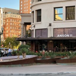 ANSON 11 - Updated November 2025 - 808 Photos & 593 Reviews - 303 N ...