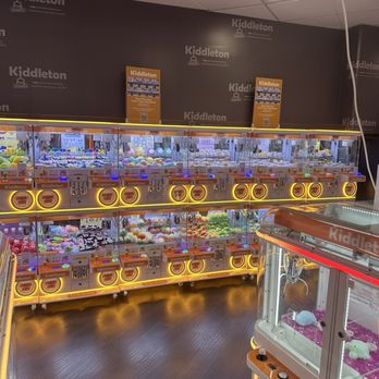 KIDDLETON - Updated July 2025 - 108 Photos & 93 Reviews - 335 E 2nd St ...